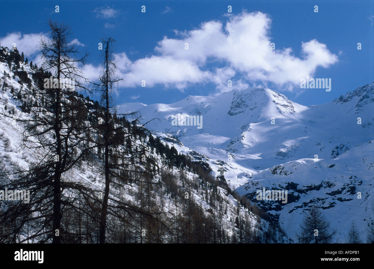 Solda hi-res stock photography and images - Alamy