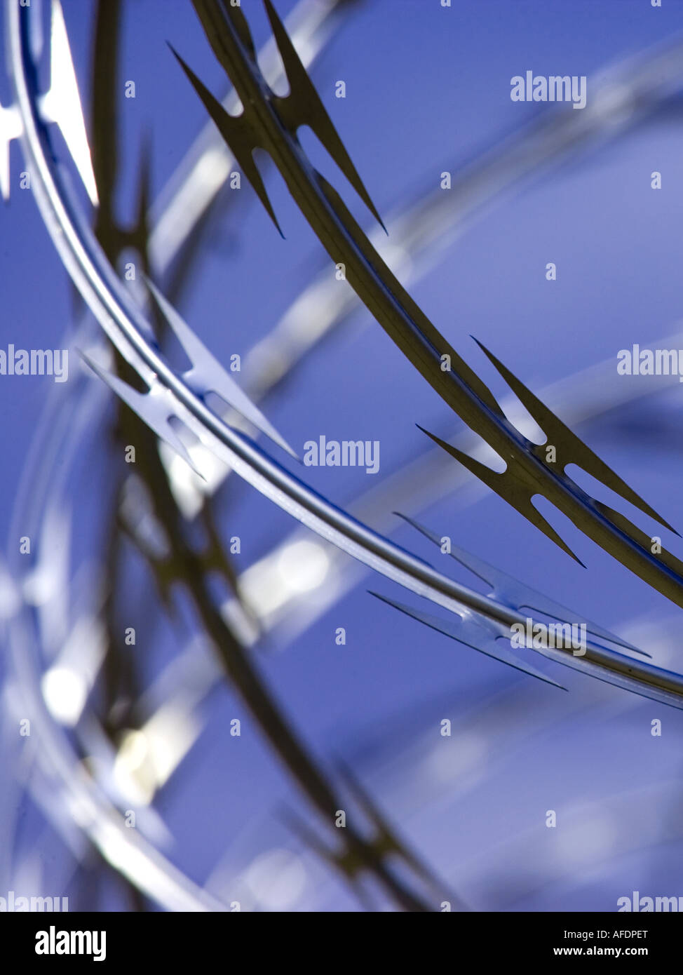 Concertina razorwire hi-res stock photography and images - Alamy