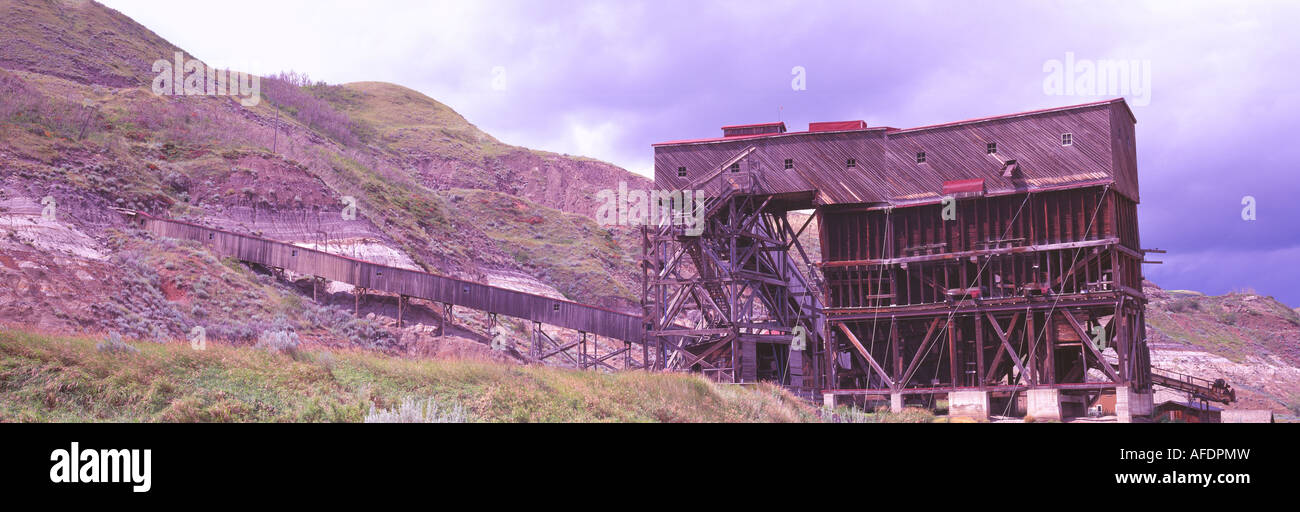 Atlas coal mine drumheller alberta hi-res stock photography and images ...