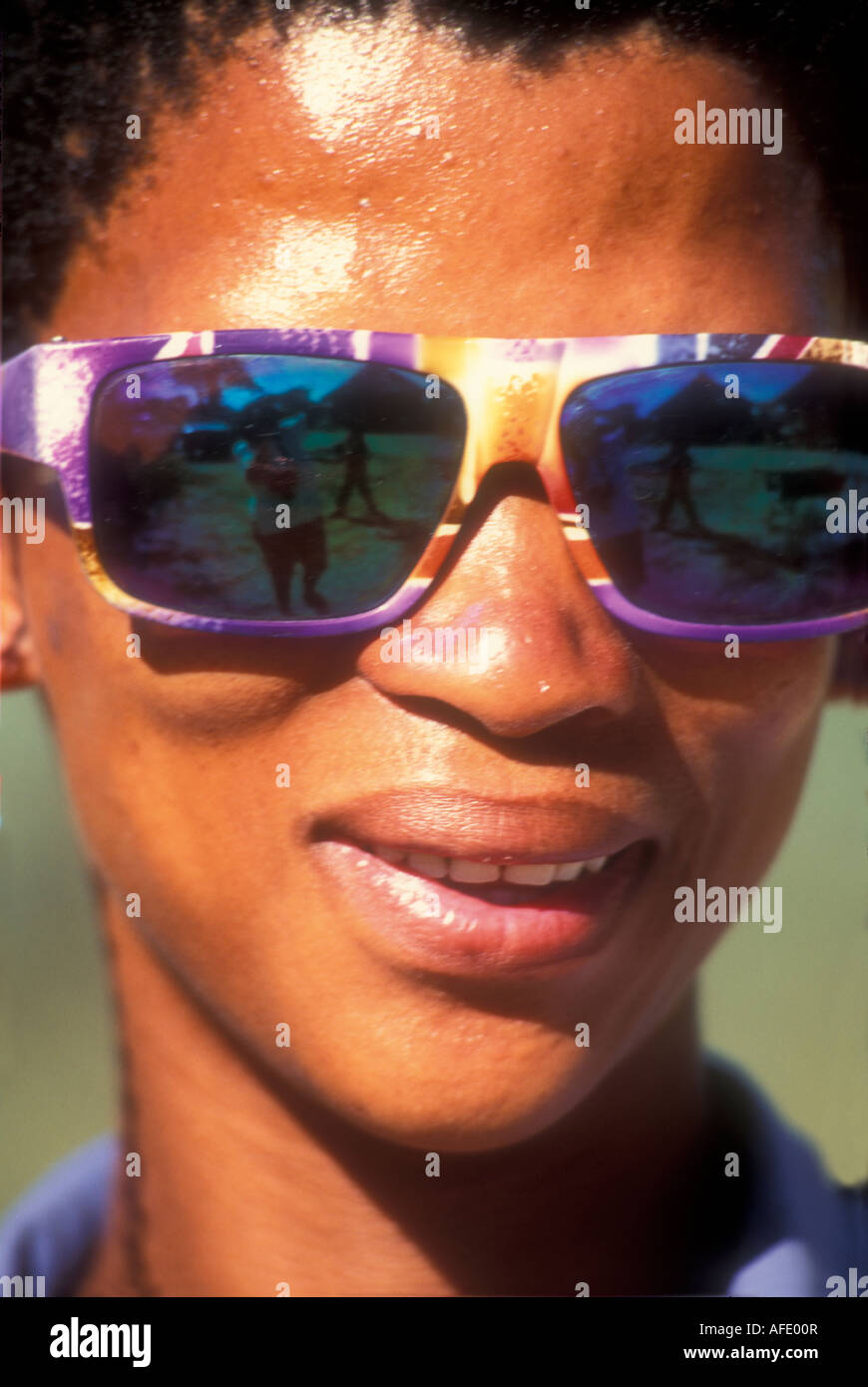 Bushman boy hi-res stock photography and images - Alamy