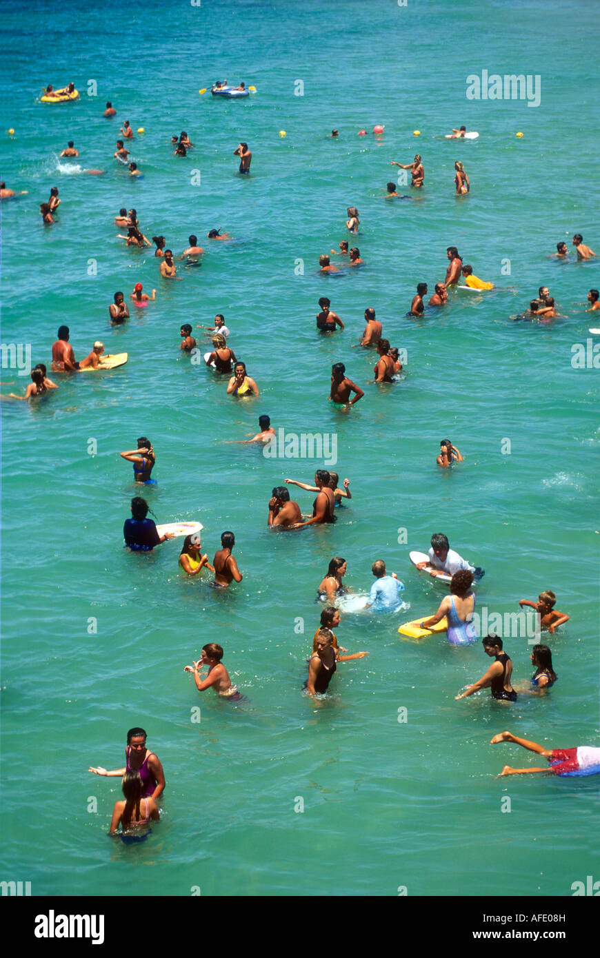 Bathing people in the Indian Ocean, Cape Tow, South Africa Stock Photo ...