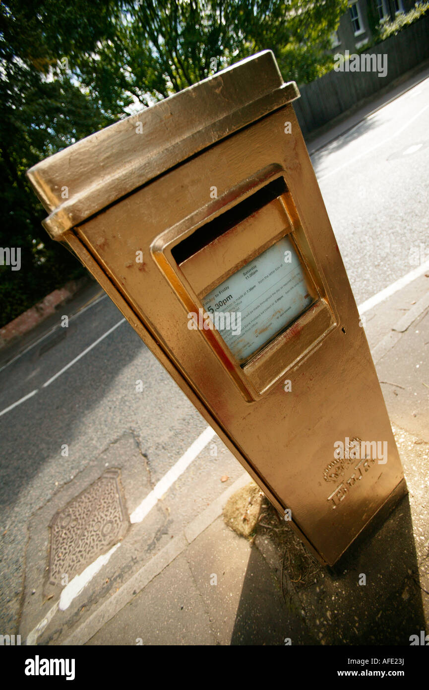 Letter square logo hi-res stock photography and images - Alamy
