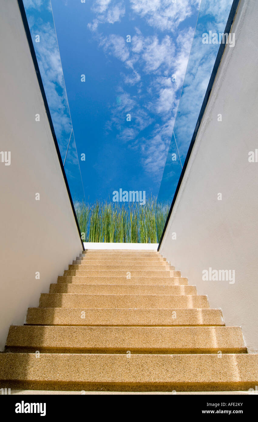 Stairs ascending descending between hi-res stock photography and images ...