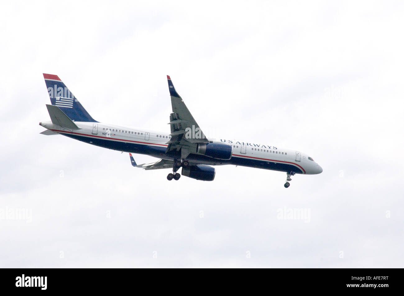 US Airways commercial jet airliner coming in to land at Logan ...