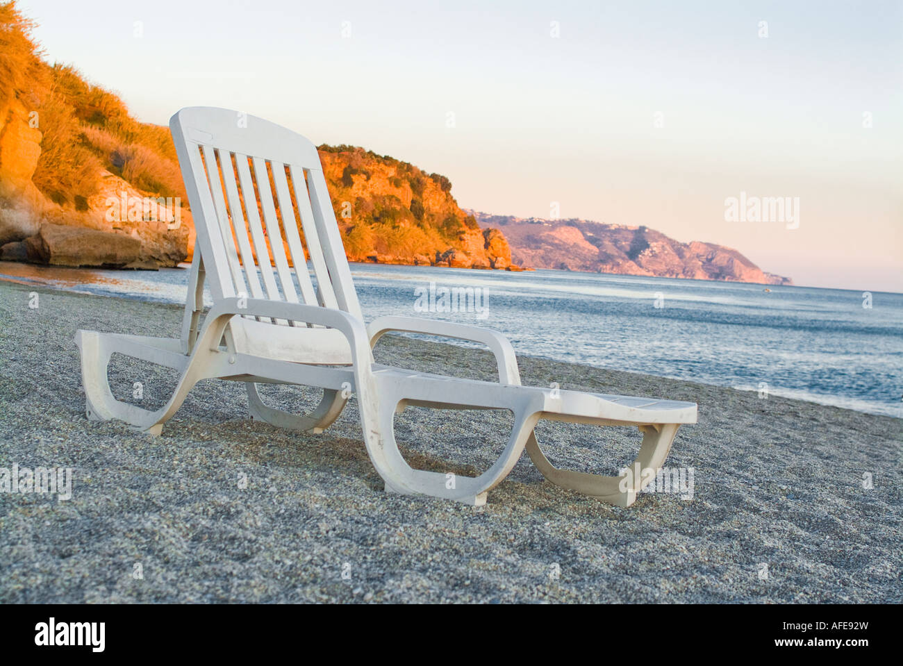 Broken chair abandoned beach hi-res stock photography and images - Alamy