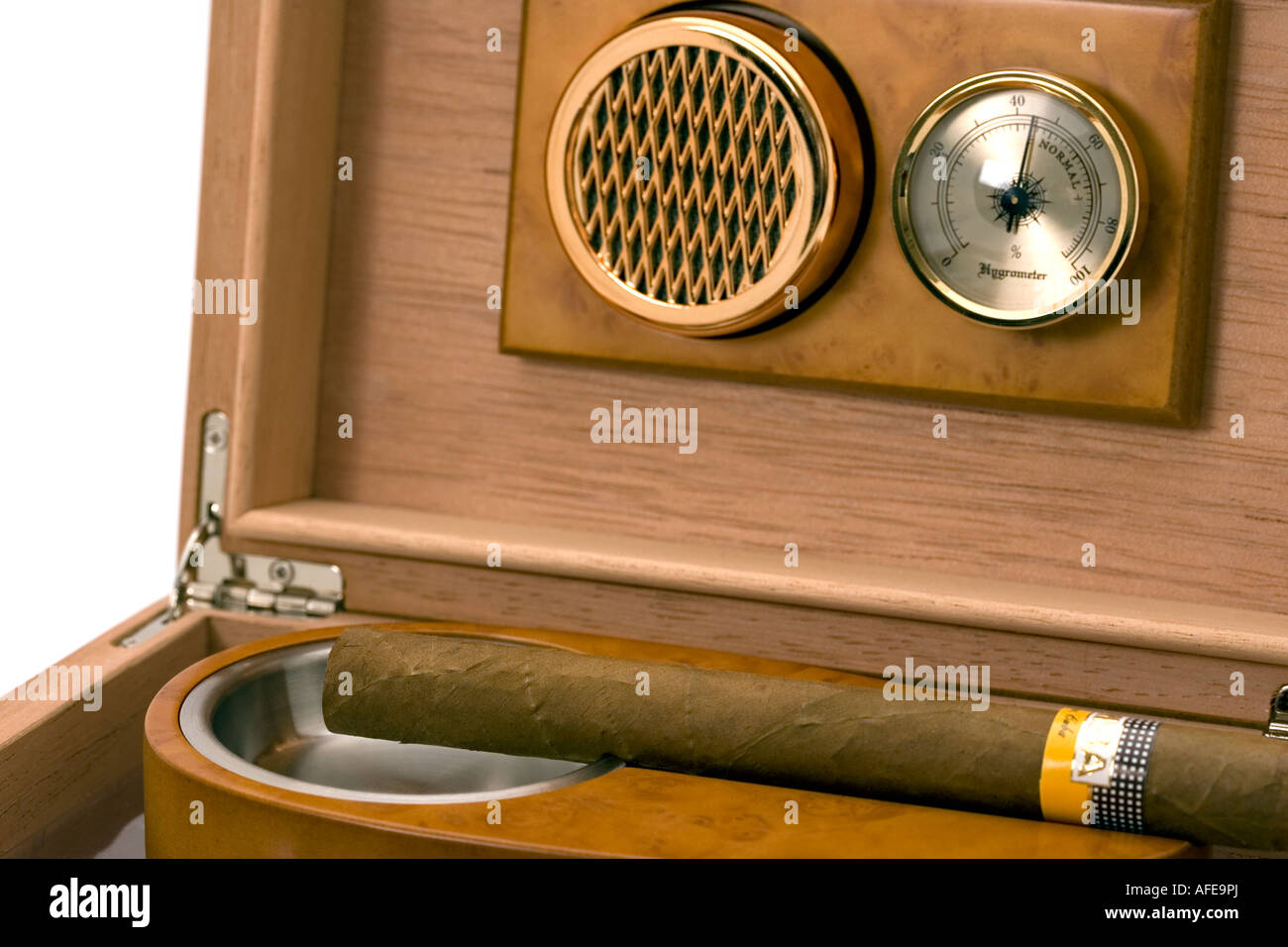 wooden box for cigars Stock Photo - Alamy