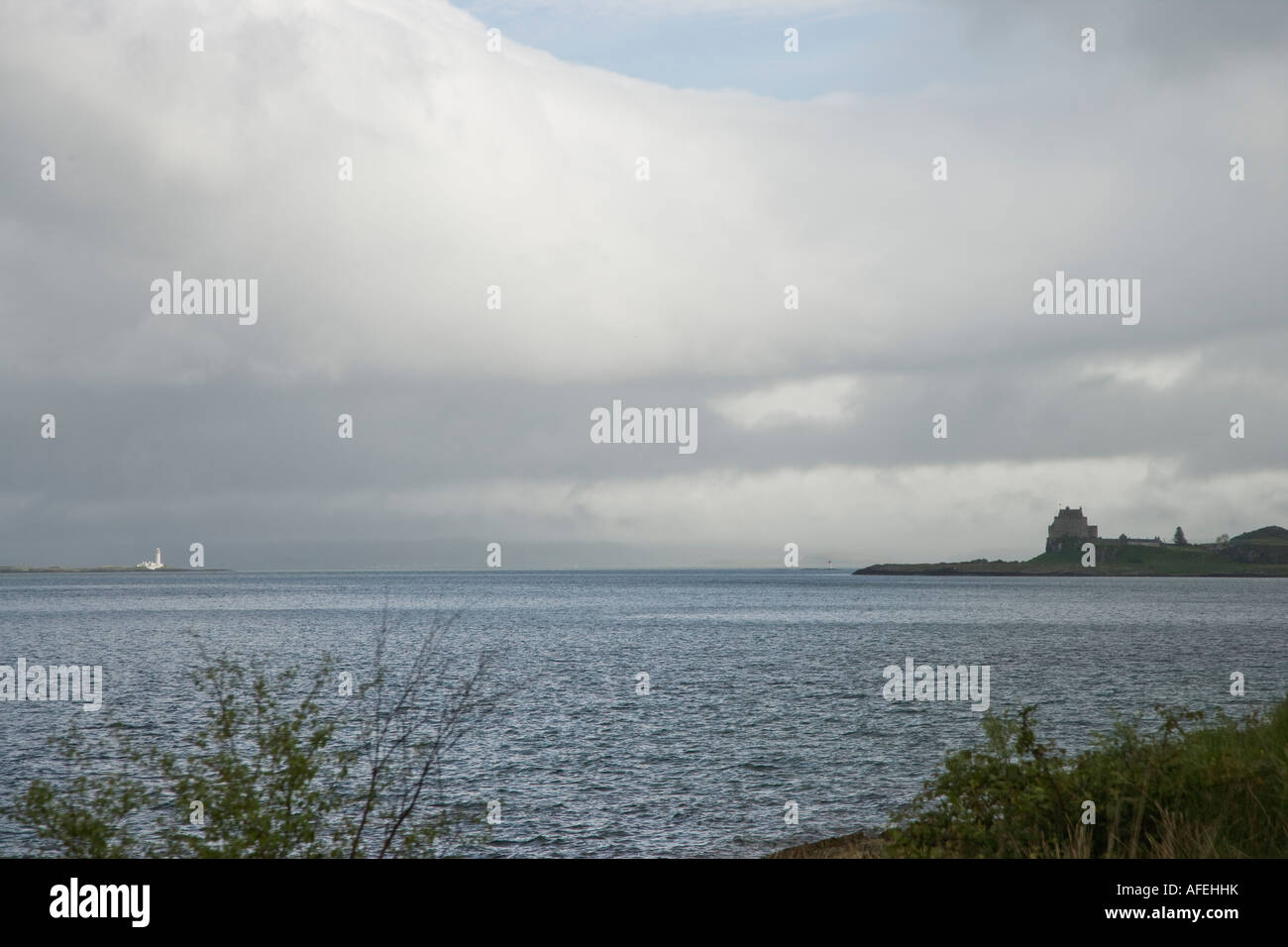 Duart Castle, Island of Mull, Scotland Stock Photo - Alamy