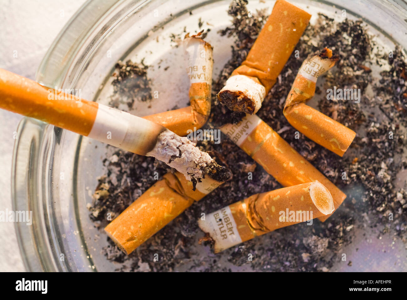 Nasty cigarette butts hi-res stock photography and images - Alamy