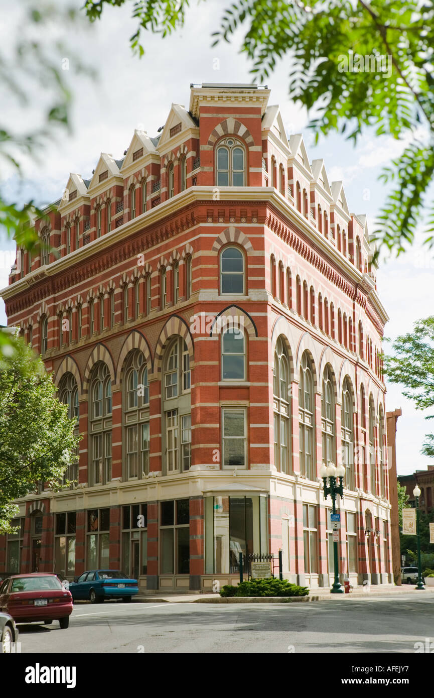 The movie The Age of Innocence was filmed here at the Hall Rice ...