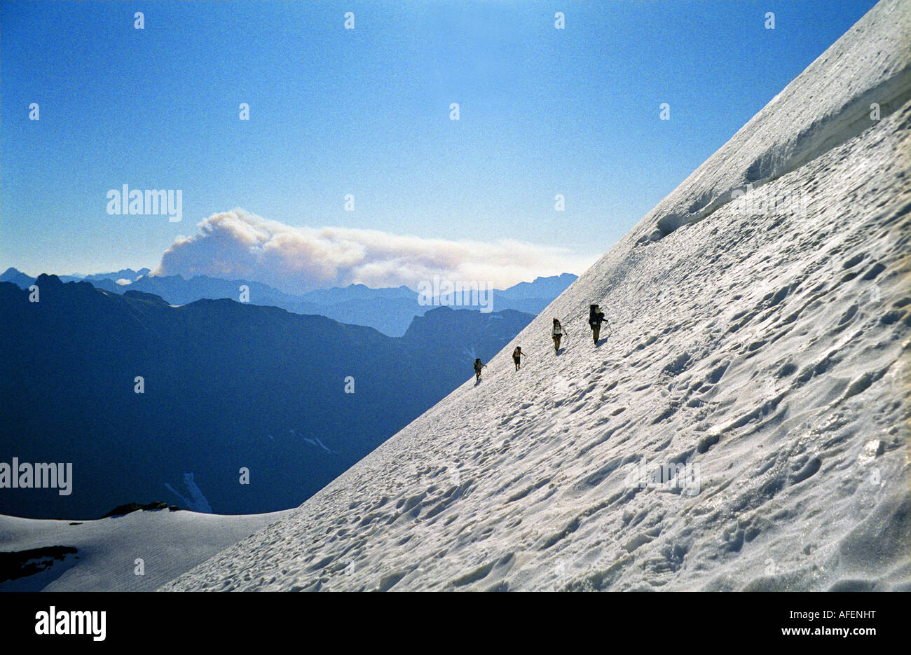Mountaineering traverse on Walrus Glacier Clark Mt. Wenatchee National ...