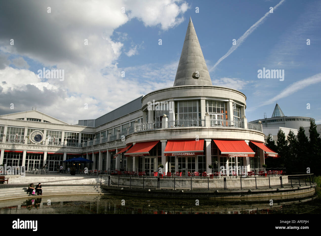 Bluewater mall hi-res stock photography and images - Alamy