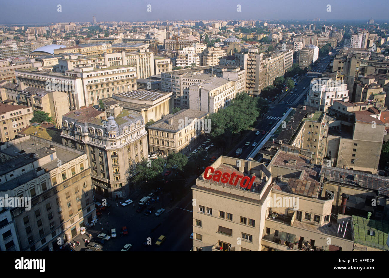 Bucharest street view hi-res stock photography and images - Alamy