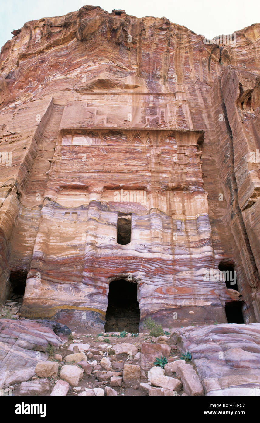 Silk Tomb Petra Jordan Stock Photo - Alamy