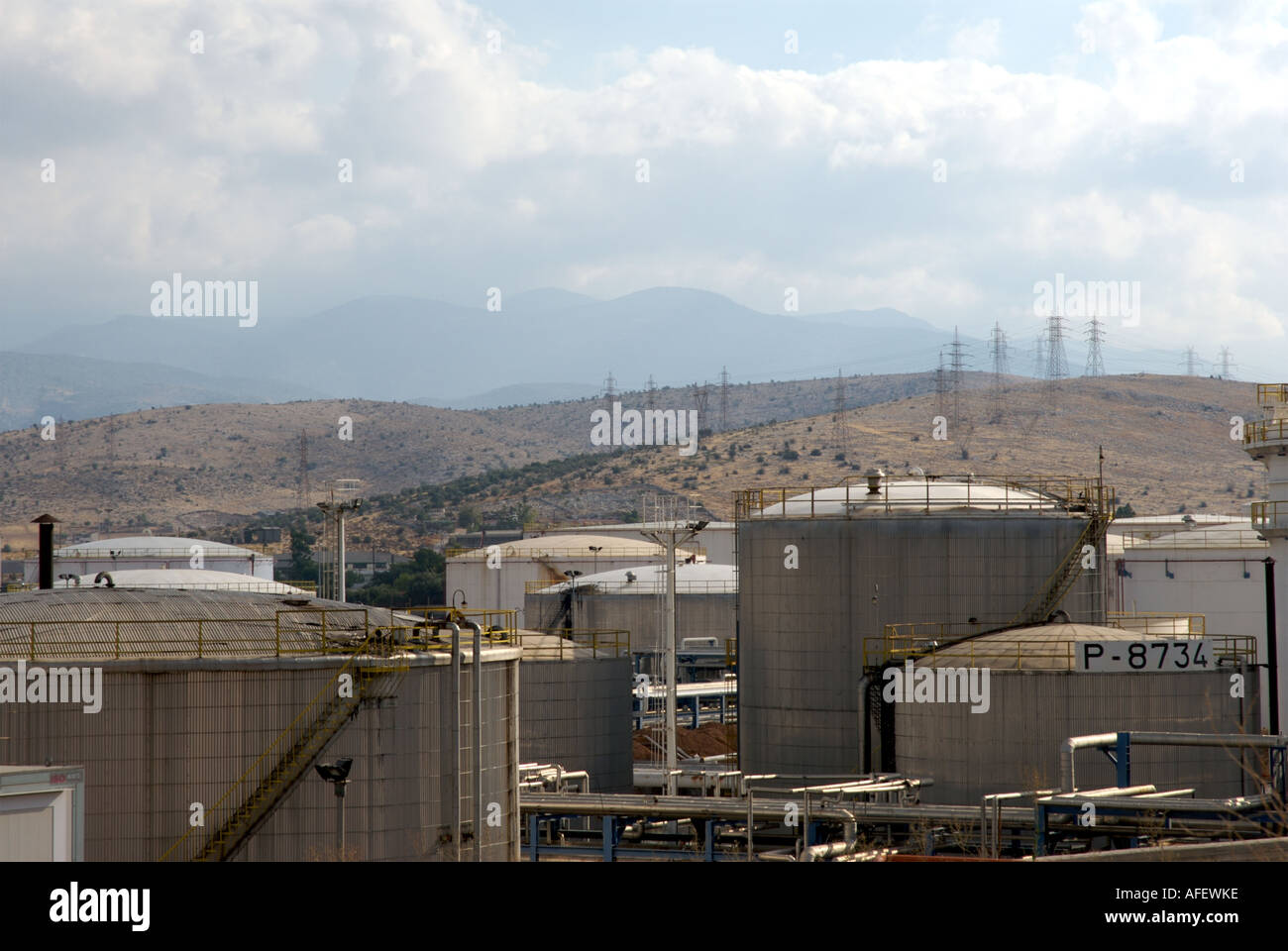 Pylon tanks hi-res stock photography and images - Alamy