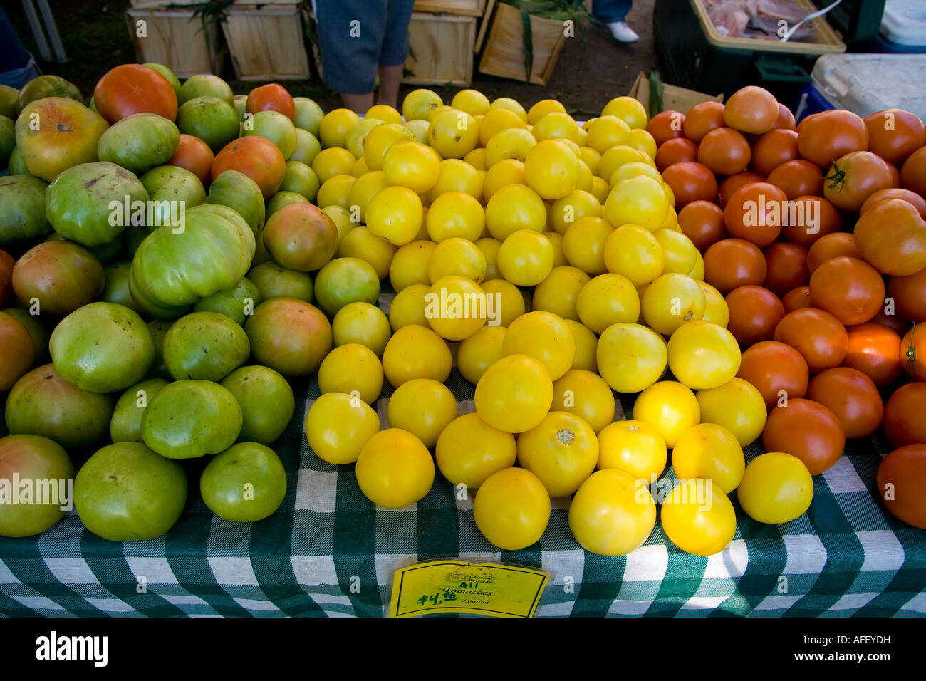 Chicago green city farmer's market hi-res stock photography and images ...