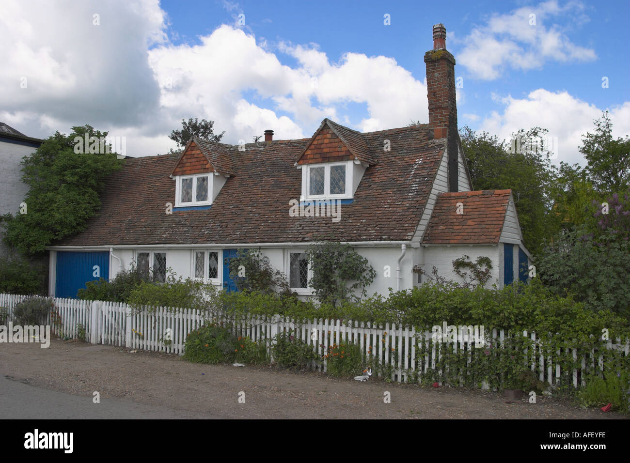 A cottage at Rye Harbour Stock Photo - Alamy