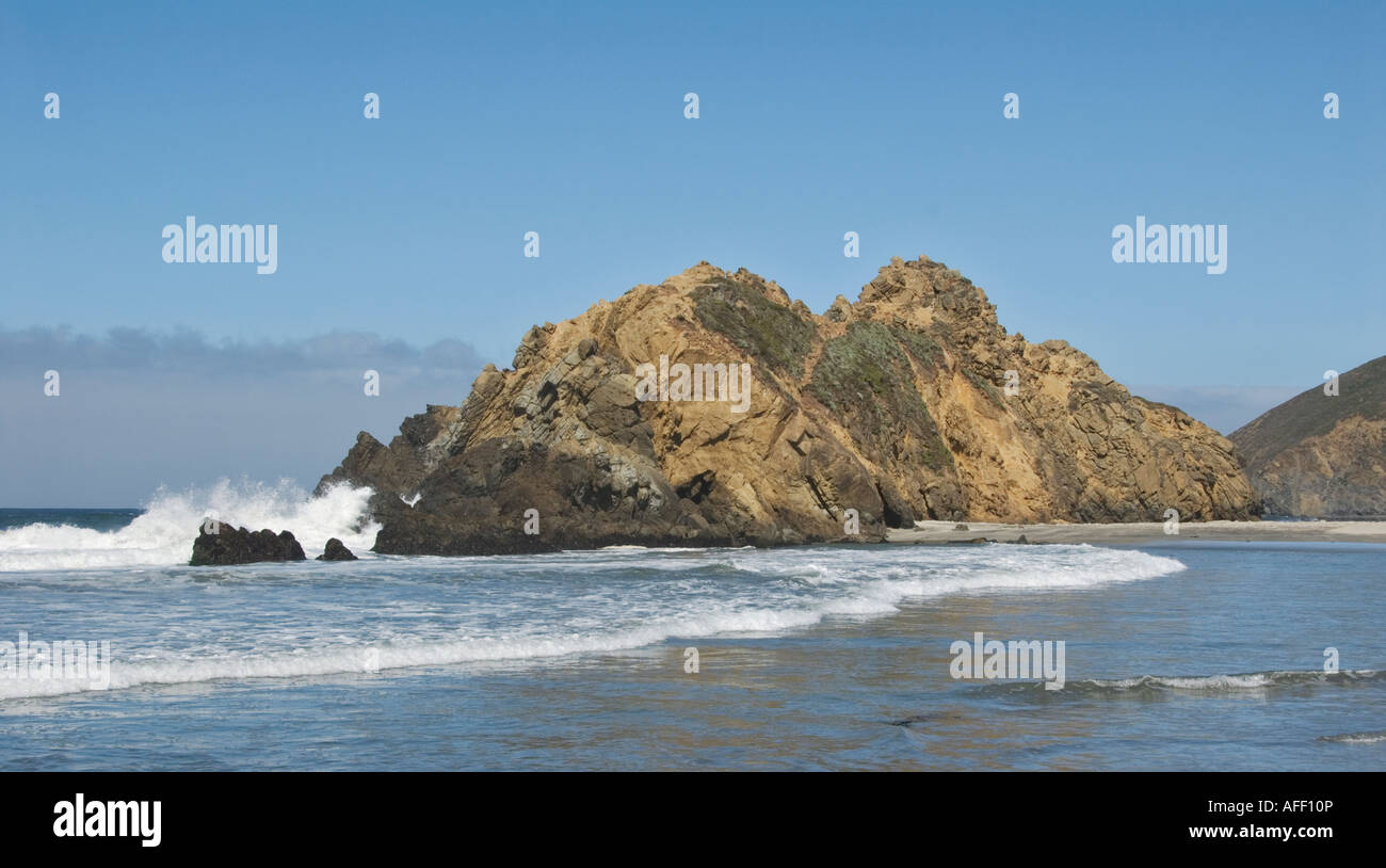 Pfeiffer beach big sur ca hi-res stock photography and images - Alamy