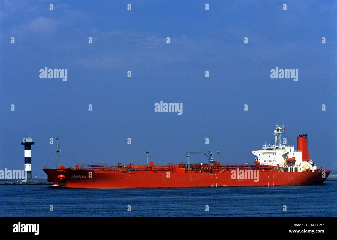 Ship oil tanker hi-res stock photography and images - Alamy