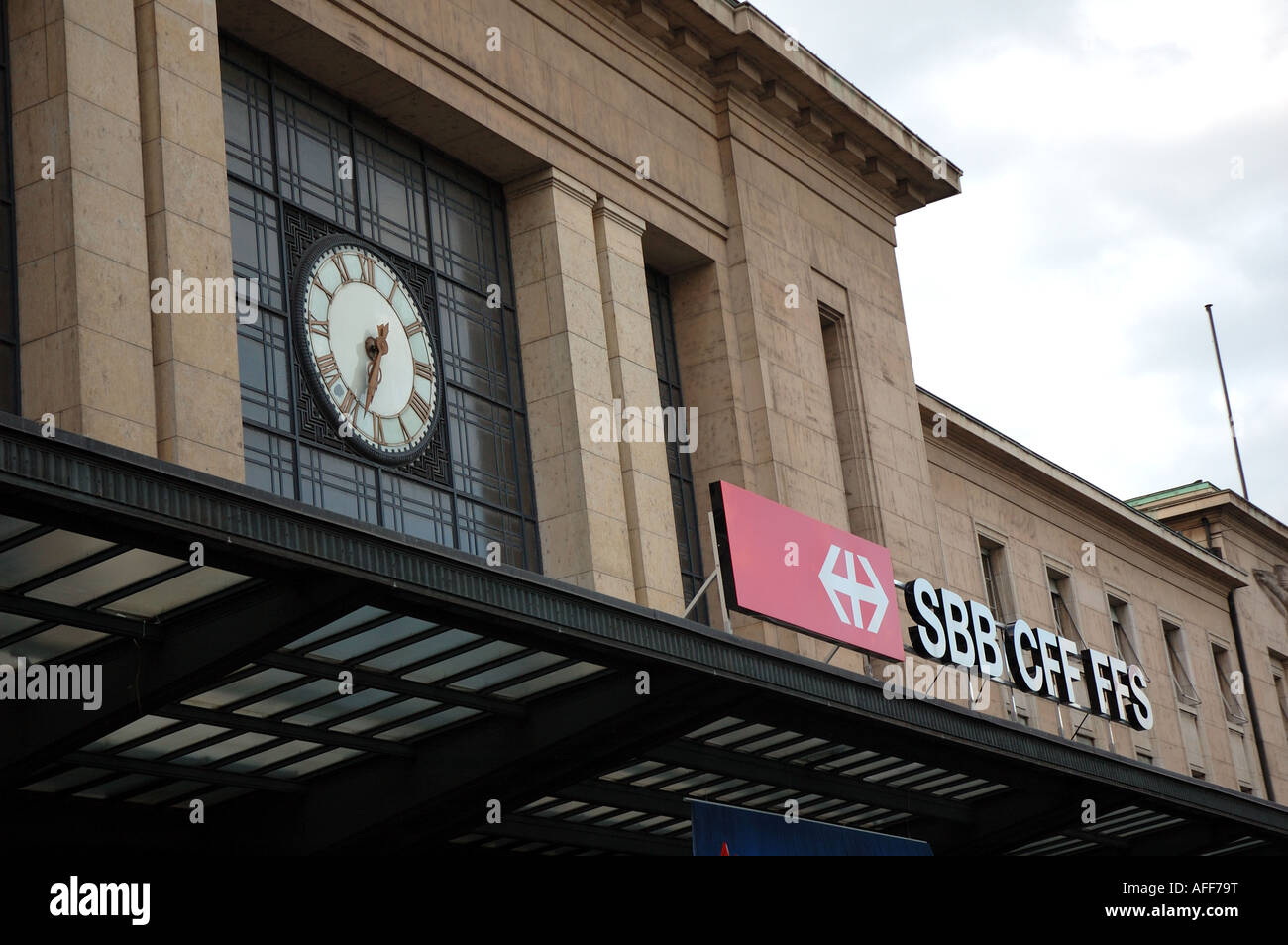 Geneva Railway Station, Switzerland Stock Photo - Alamy