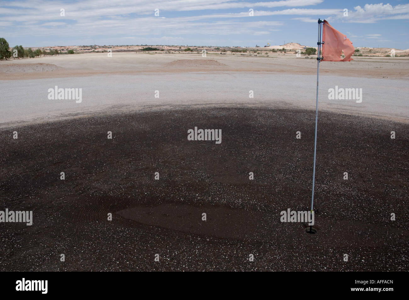 Coober pedy golf course hi-res stock photography and images - Alamy