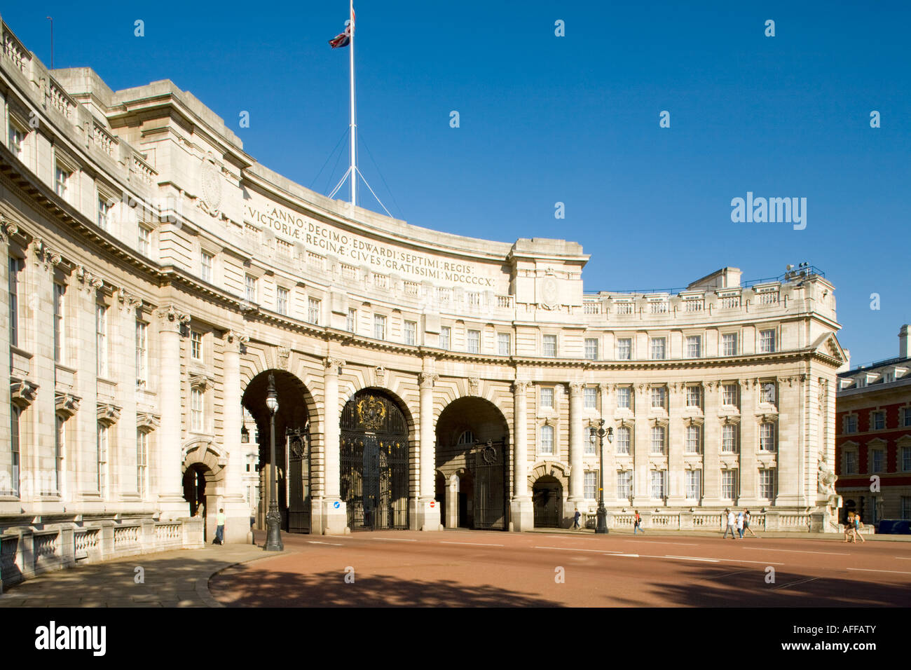 Admiralty Arch London Stock Photo - Alamy