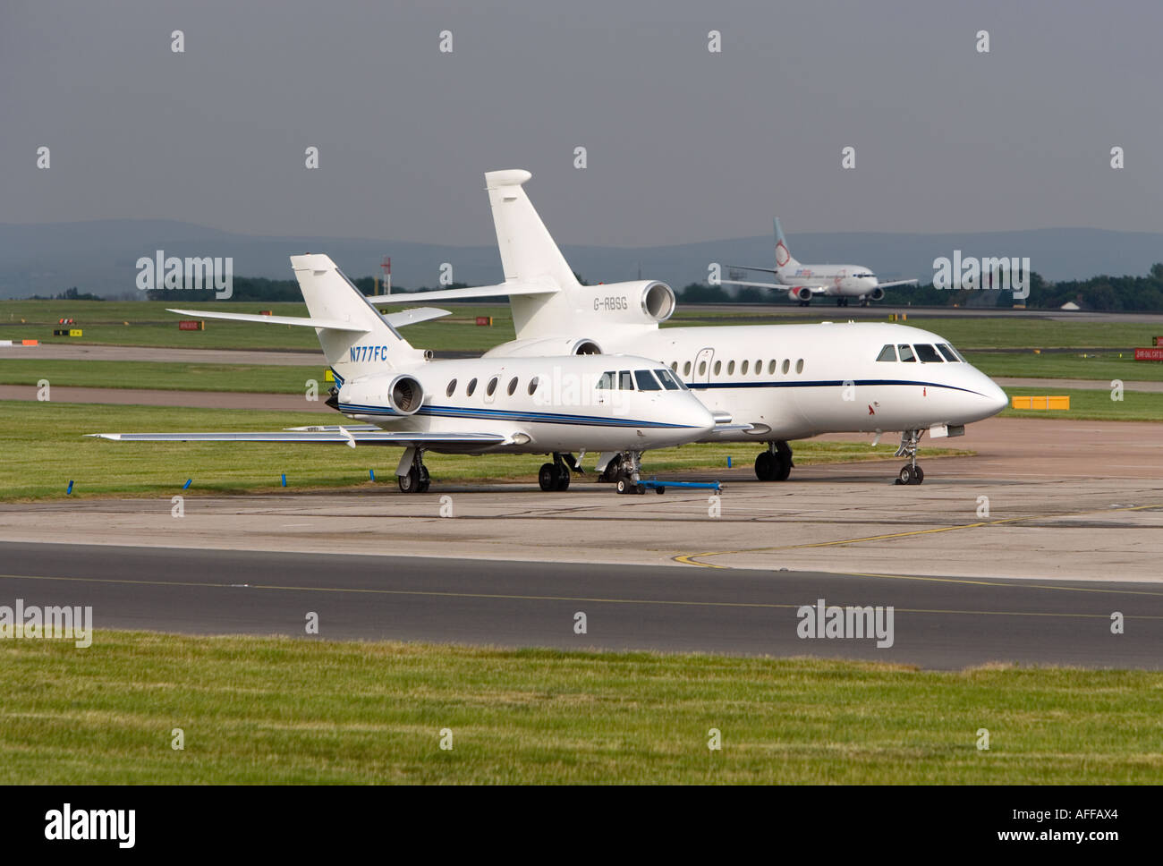 Business Jets at MAN Manchester Airport Stock Photo - Alamy