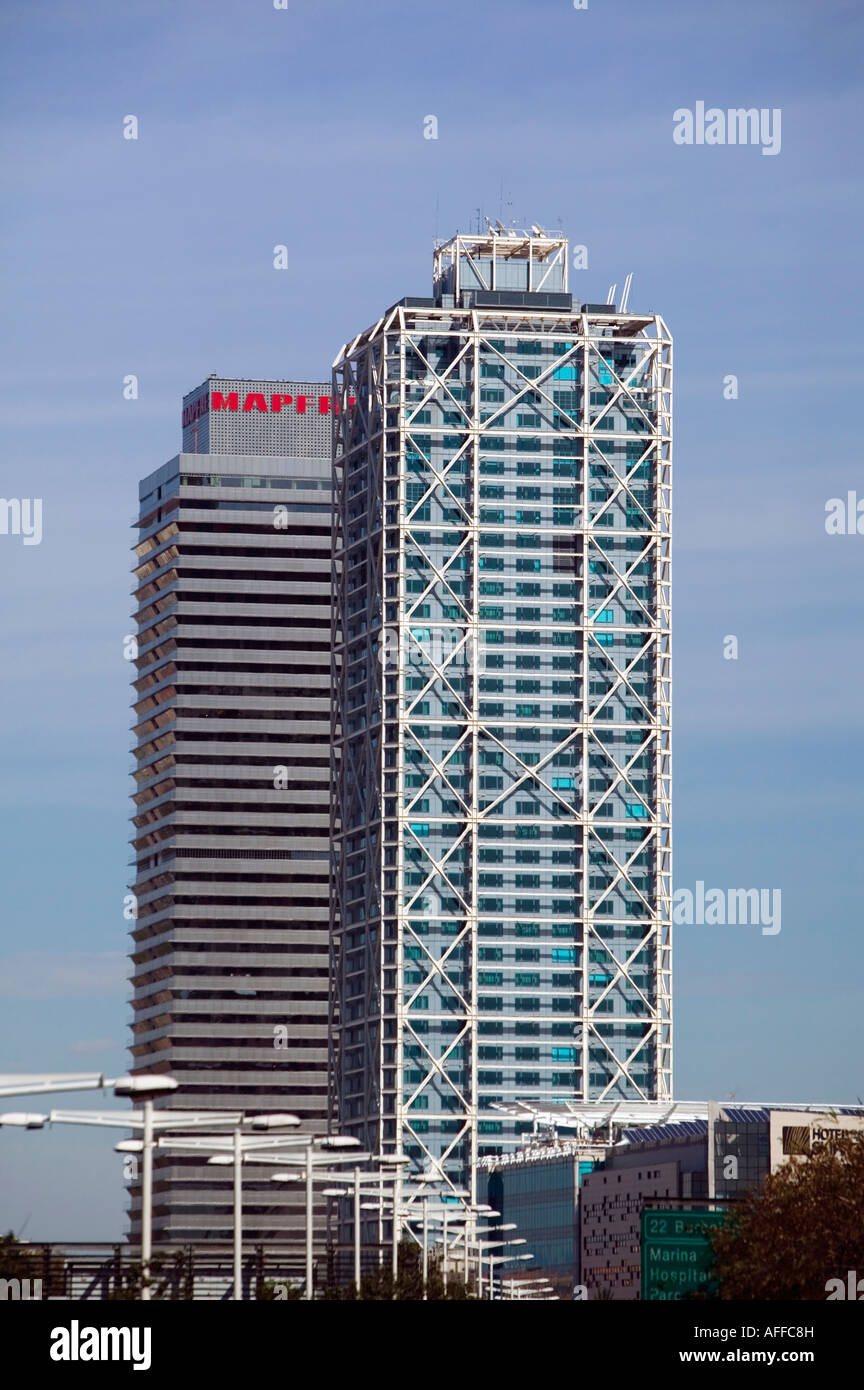 Mapfre tower torre hi-res stock photography and images - Alamy