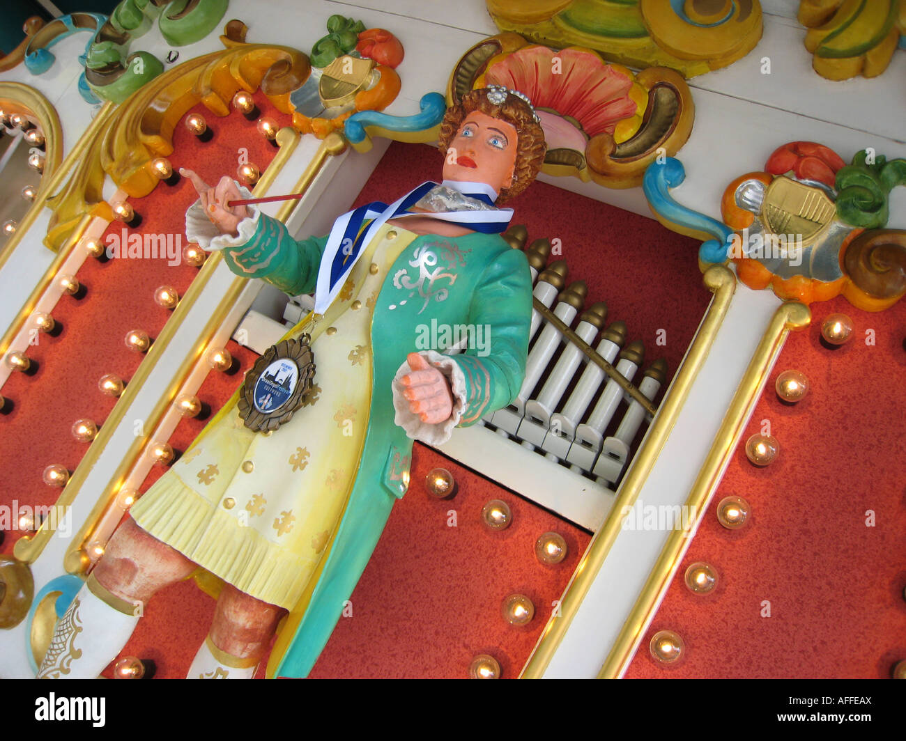 Dutch street organ hi-res stock photography and images - Alamy