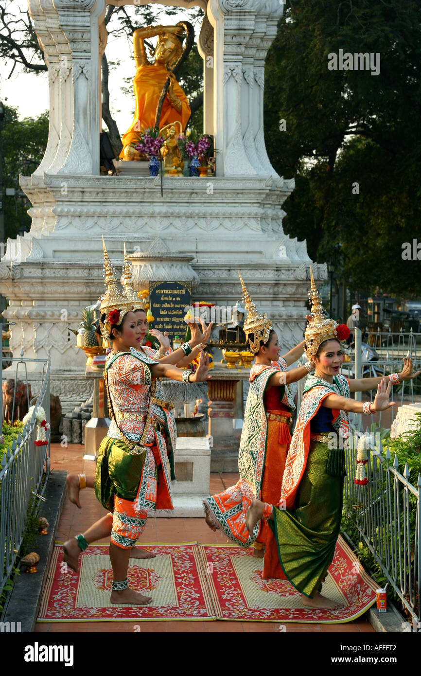 Phra mae thorani shrine hi-res stock photography and images - Alamy