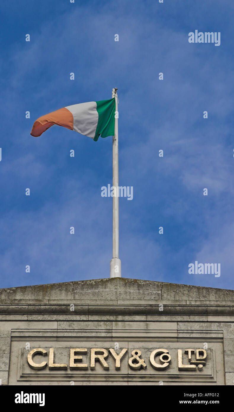 Flying over dublin ireland hi-res stock photography and images - Alamy