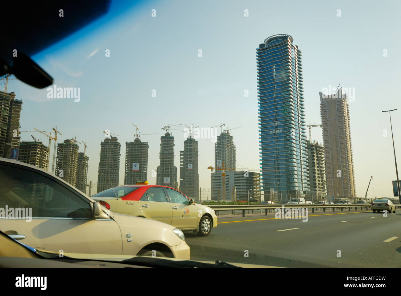 new skyscrapers under construction on Sheikh Zayed Road, Dubai City ...