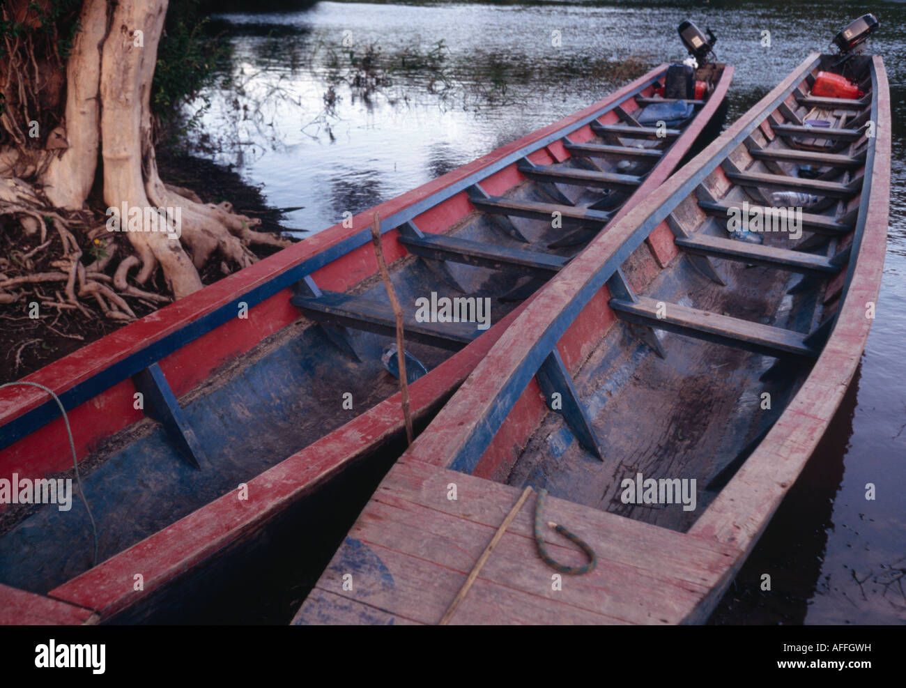 River transport - Amazon basin, Beni, BOLIVIA Stock Photo - Alamy