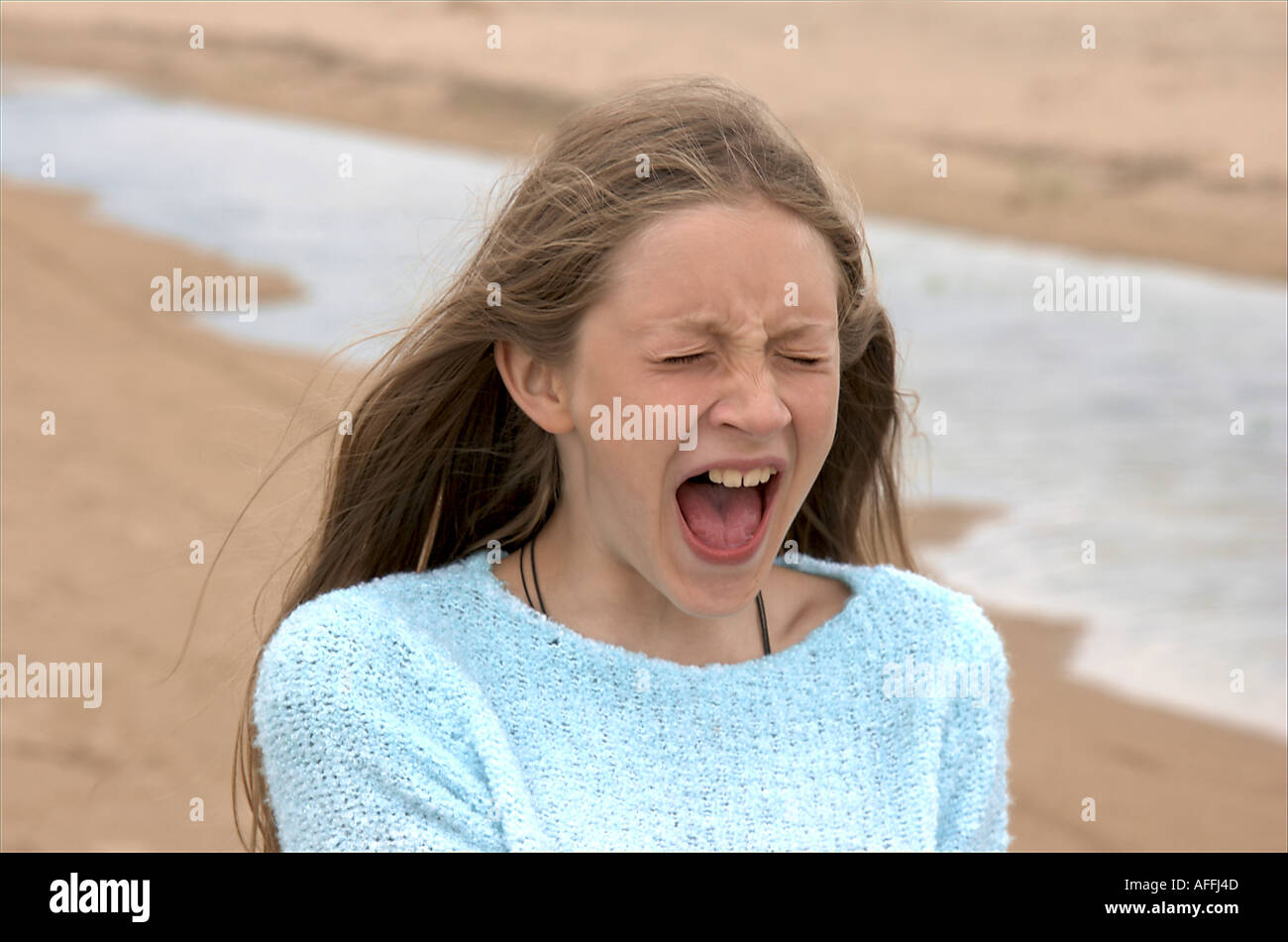 Lips open close up shout hi-res stock photography and images - Alamy