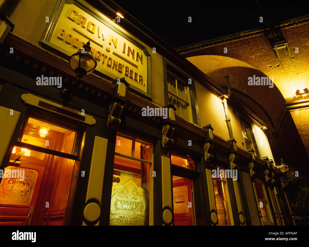Cheshire viaduct hi-res stock photography and images - Alamy