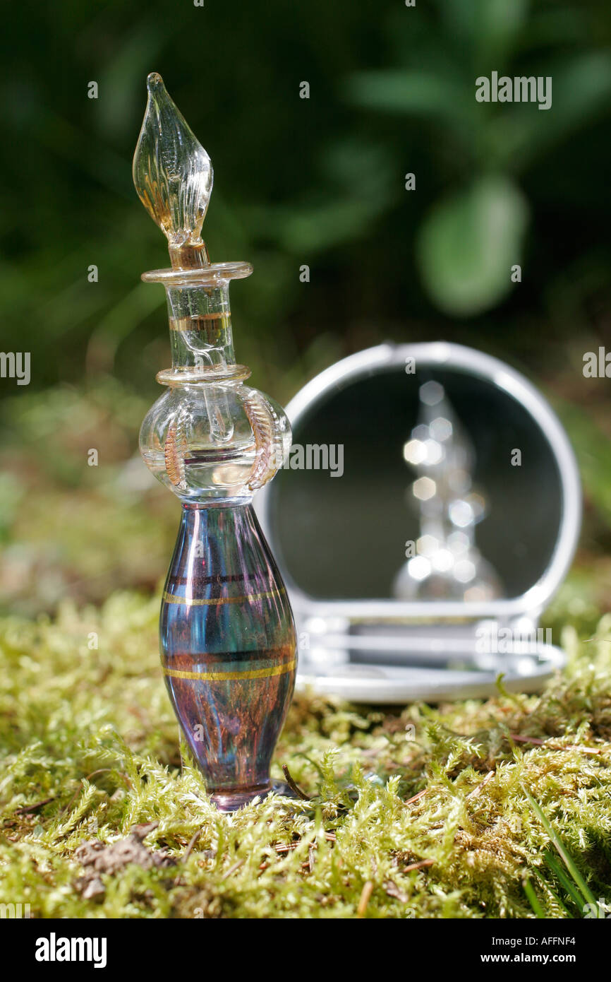 Glas handarbeit hi-res stock photography and images - Alamy