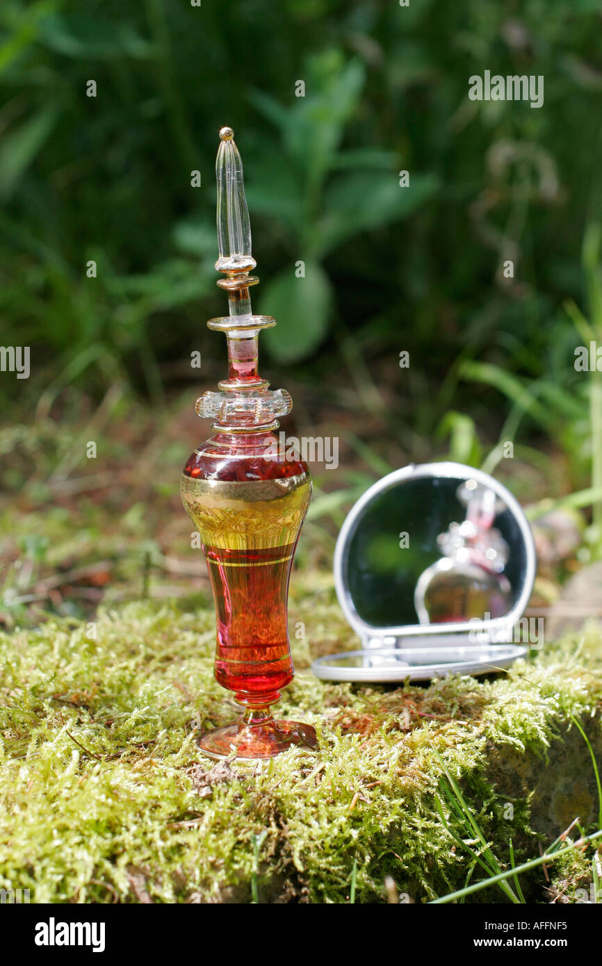 Formschon hi-res stock photography and images - Alamy