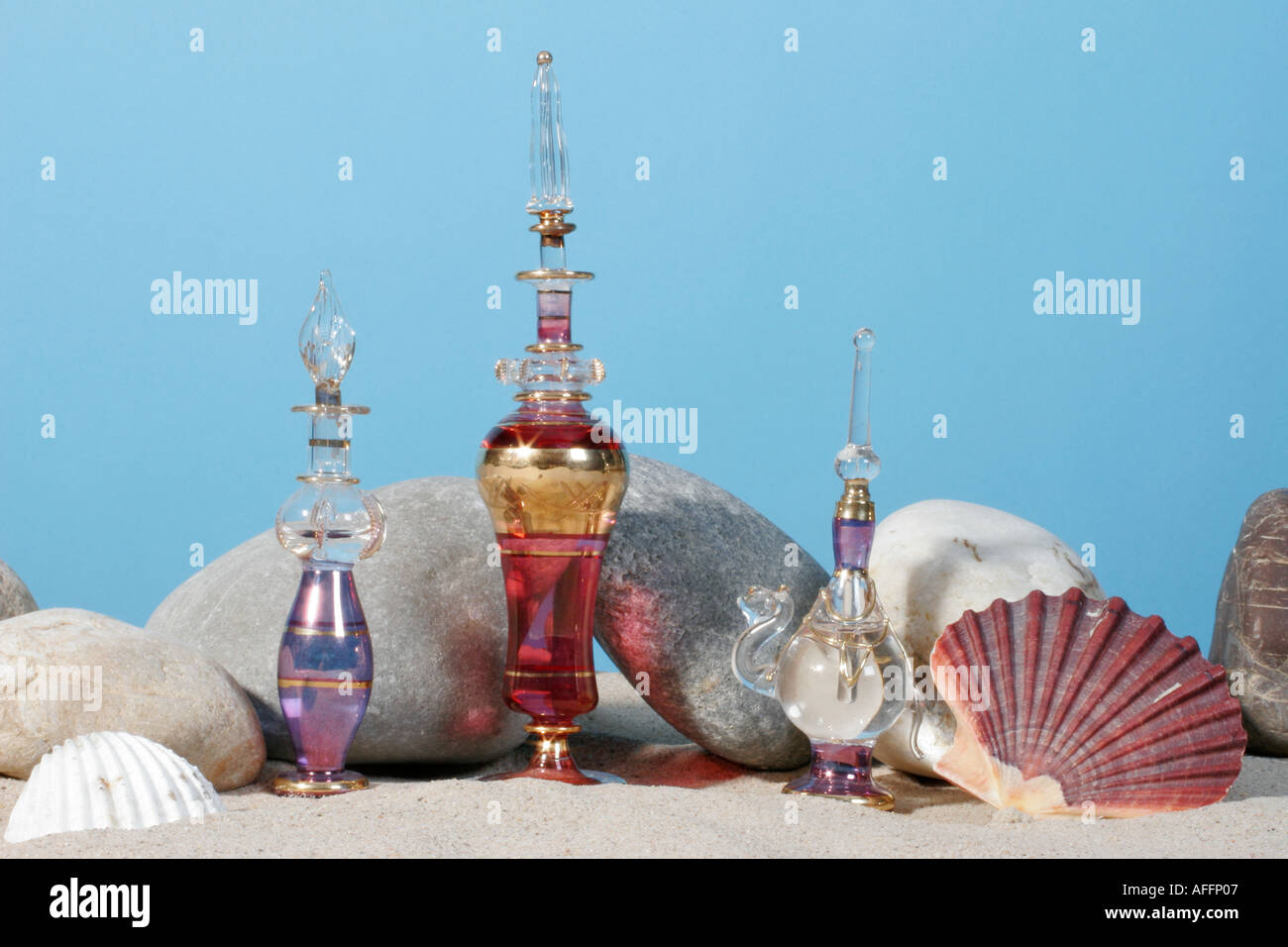 Flakon hi-res stock photography and images - Alamy