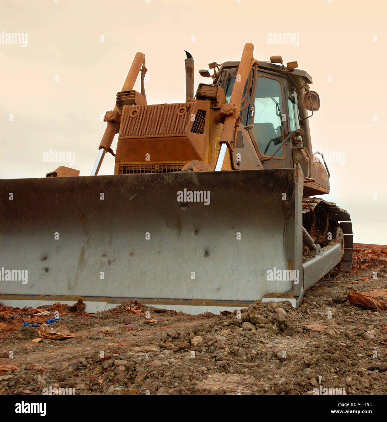 earth moving shovel Stock Photo - Alamy