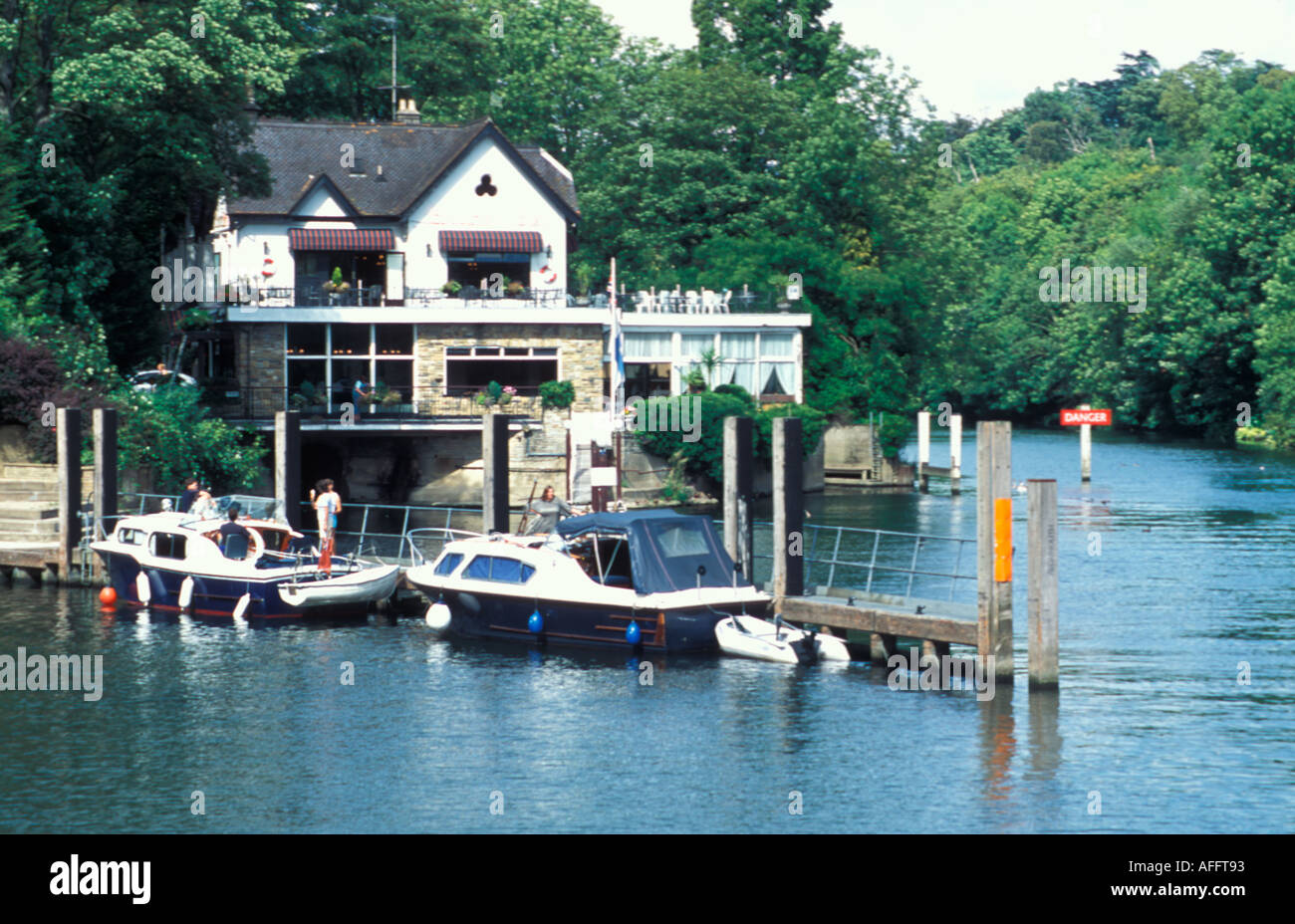 Boulter's lock hi-res stock photography and images - Alamy