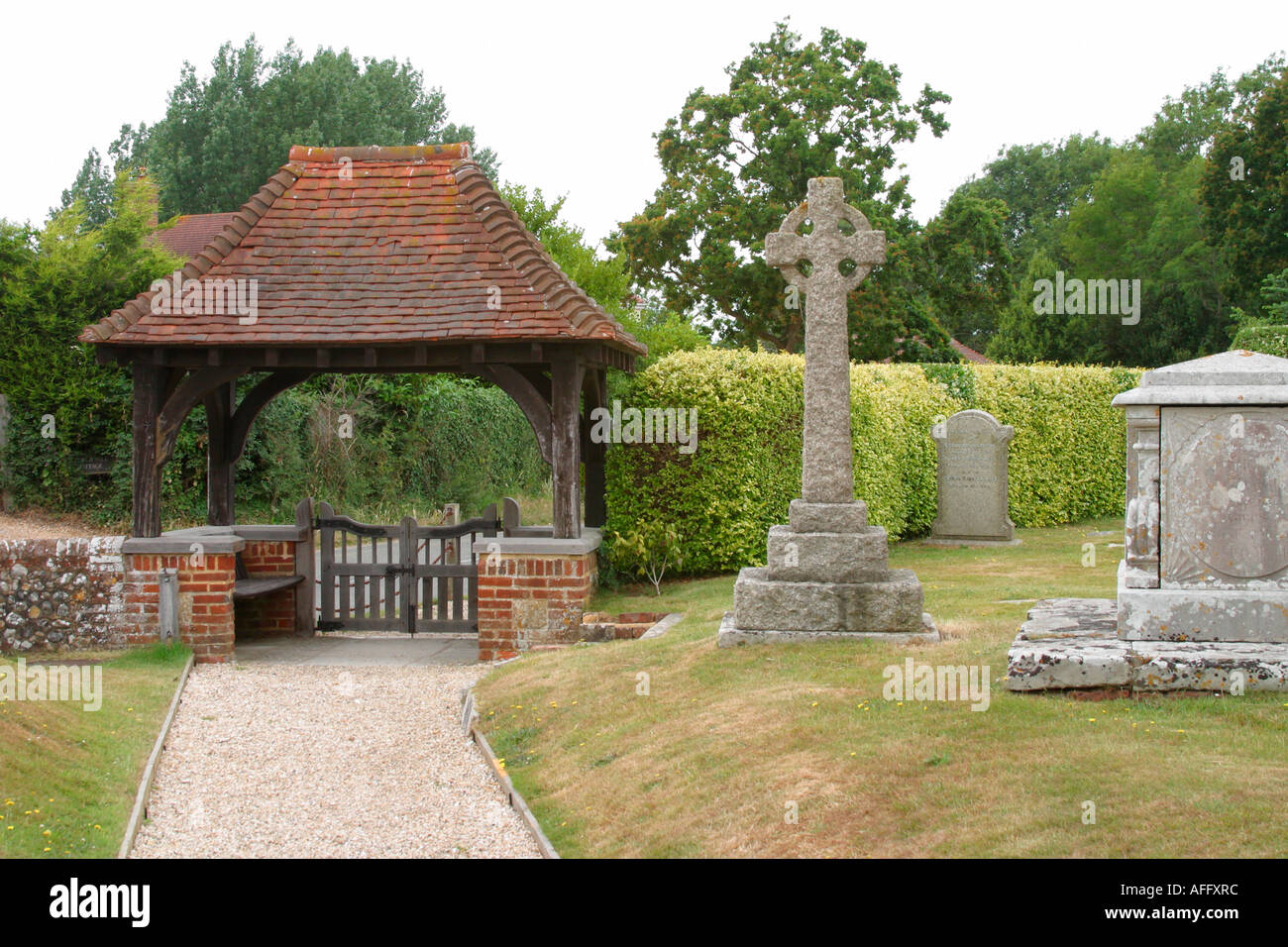 Lychgate hi-res stock photography and images - Alamy