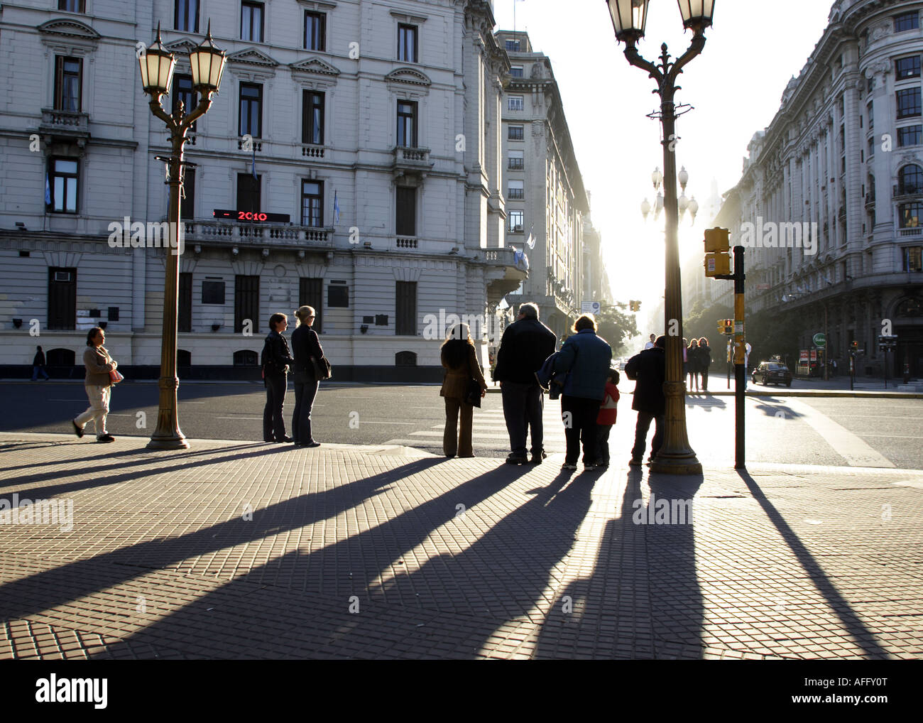 Divergence divergent converge hi-res stock photography and images - Alamy