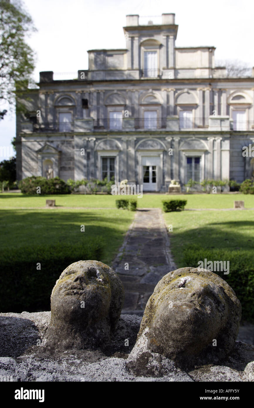 Santa Candida: facade and statue Stock Photo - Alamy