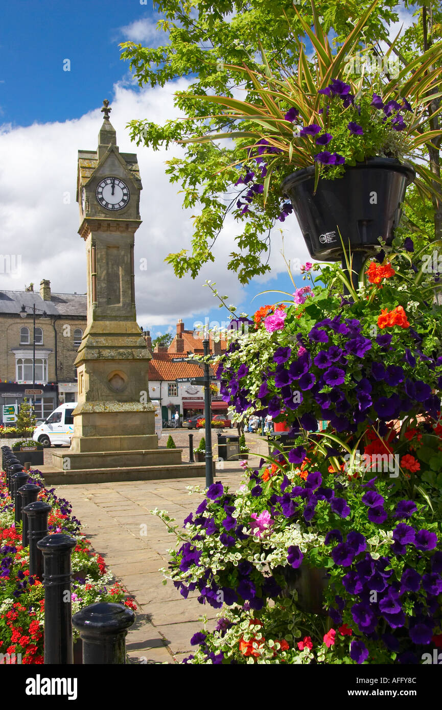 Thirsk Market Place and Town Clock North Yorkshire England Stock Photo ...