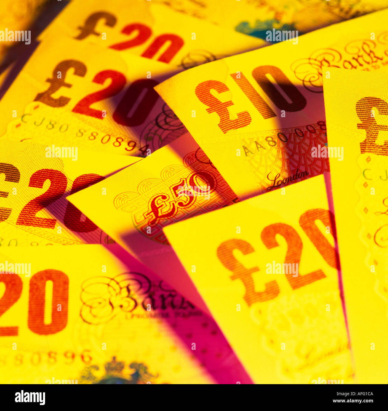 Uk orange banknotes hi-res stock photography and images - Alamy