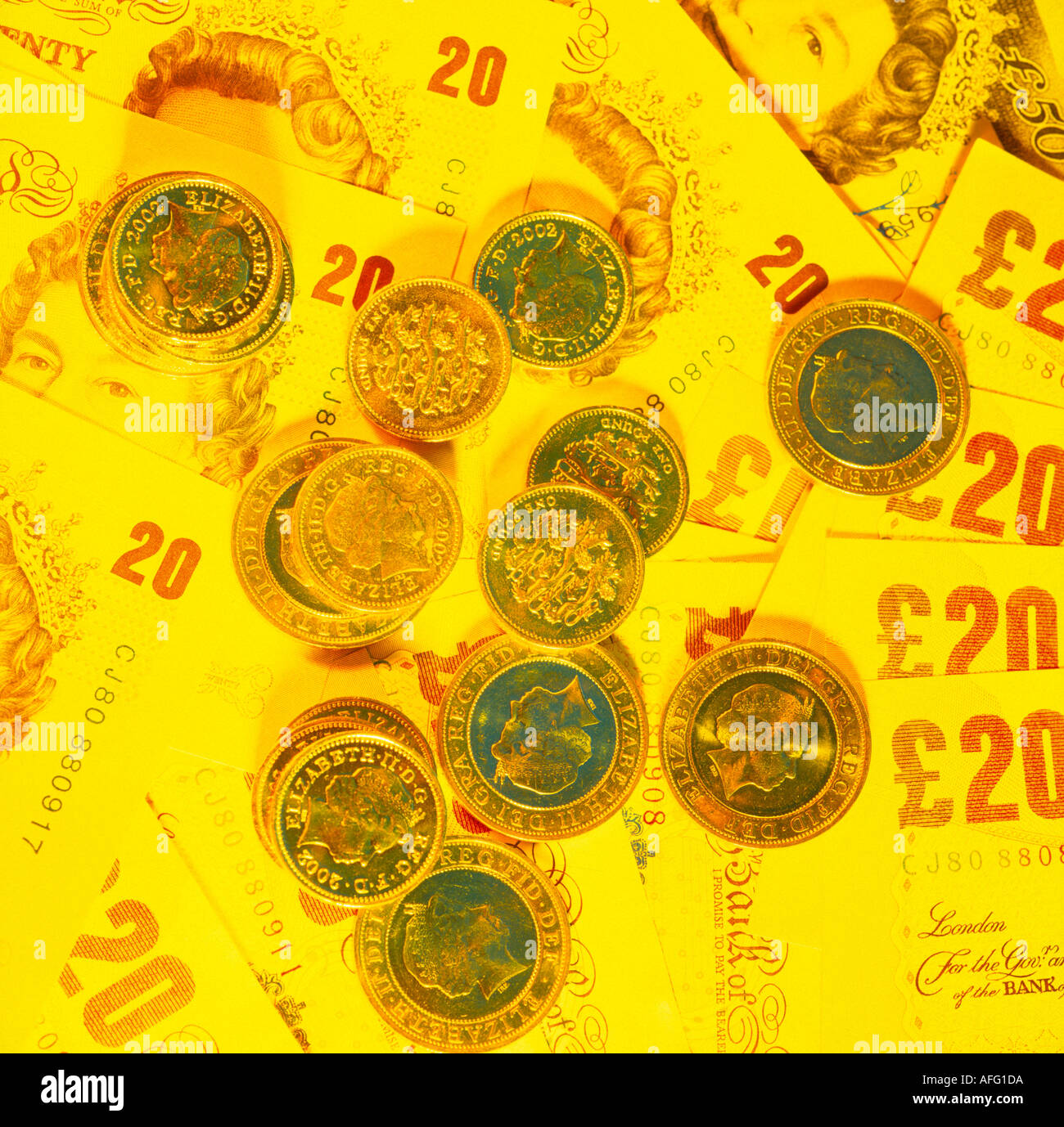 sterling notes and coin Stock Photo - Alamy