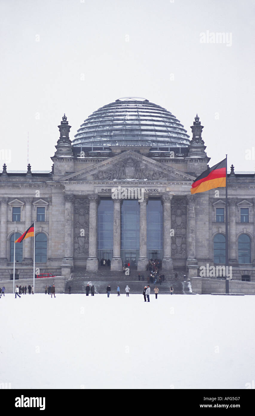 Steps of reichstag hi-res stock photography and images - Alamy