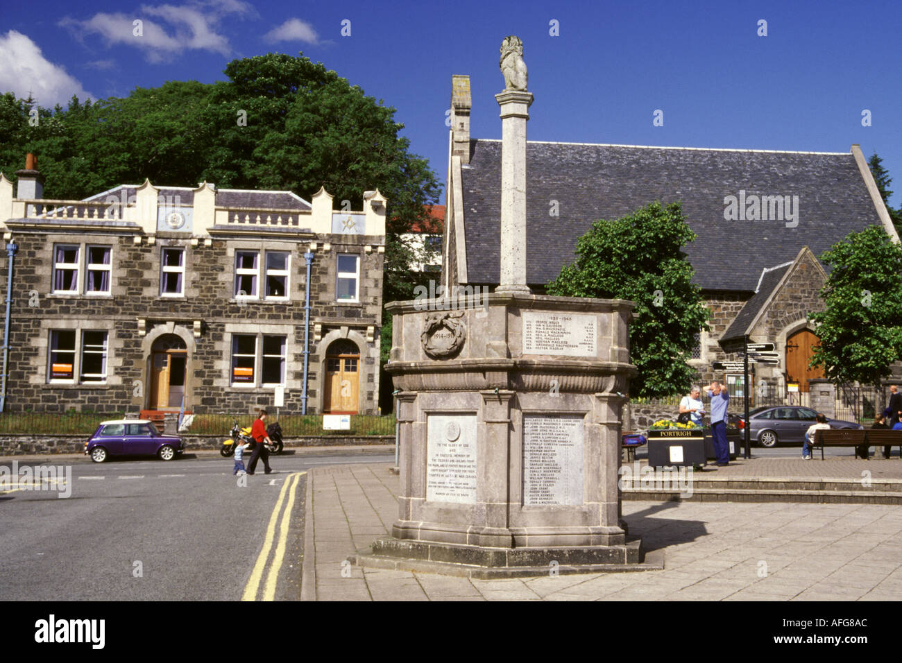 Somerled square portree isle skye hi-res stock photography and images ...