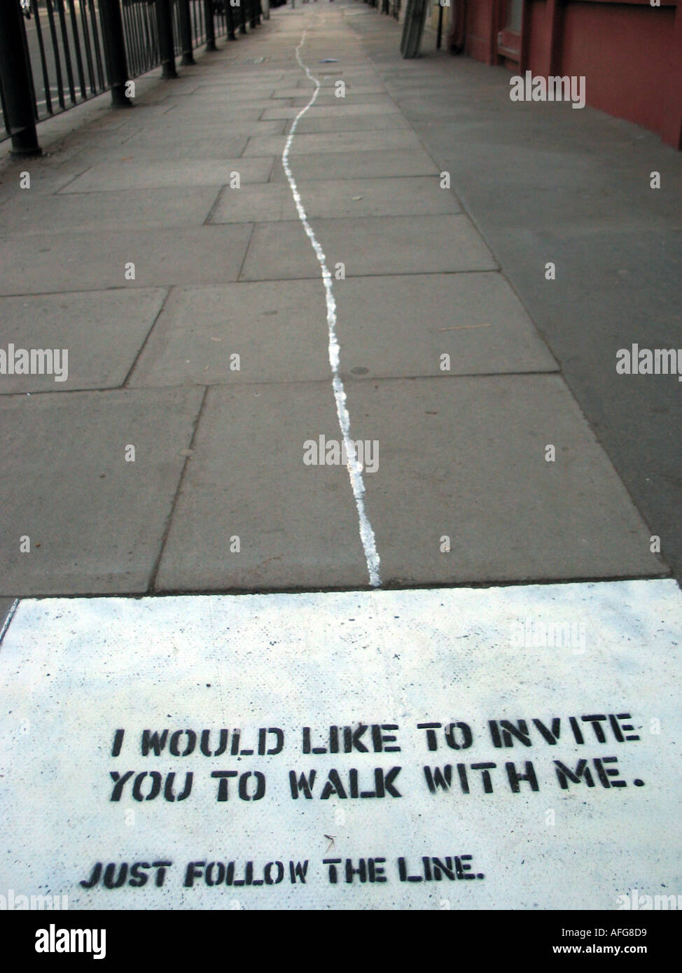 The line art walk london hi-res stock photography and images - Alamy