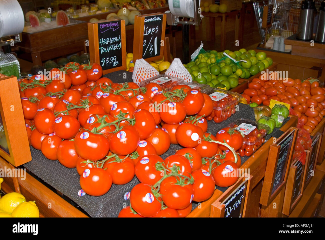 Price of tomatos hi-res stock photography and images - Alamy