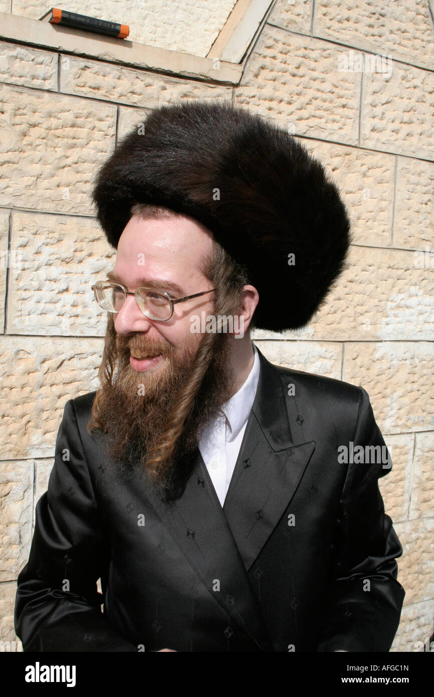 Lag Ba omer pilgrims meron israel Stock Photo - Alamy